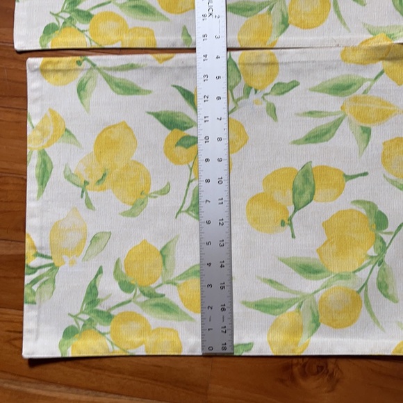 Food Network | Accents | Lemon Print Placemats Set Of 2 Food Network ...